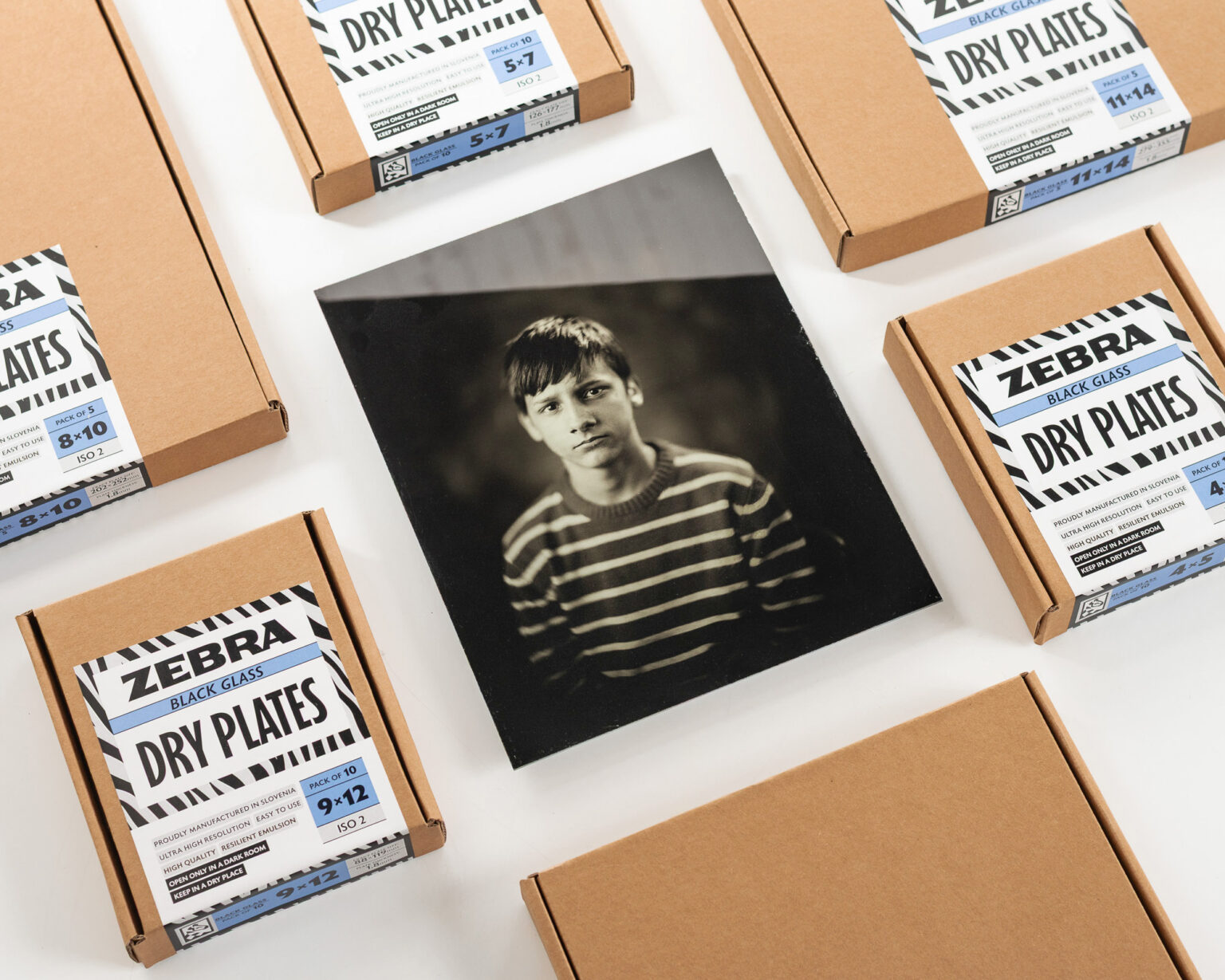 Zebra 4x5 Black Glass Dry Plates | Silver Gelatine Direct Positive